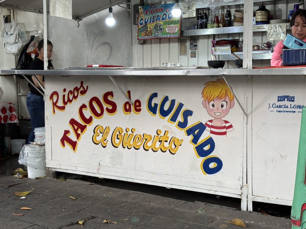 Regresan rótulos de arte popular a la Cuauhtémoc - Reporte Coyoacán